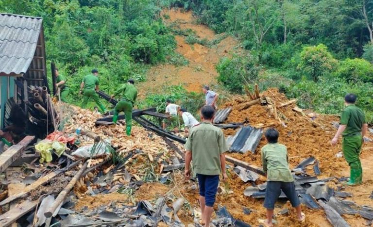 Sạt lở đất là gì? Nguyên nhân, hậu quả, cách phòng chống